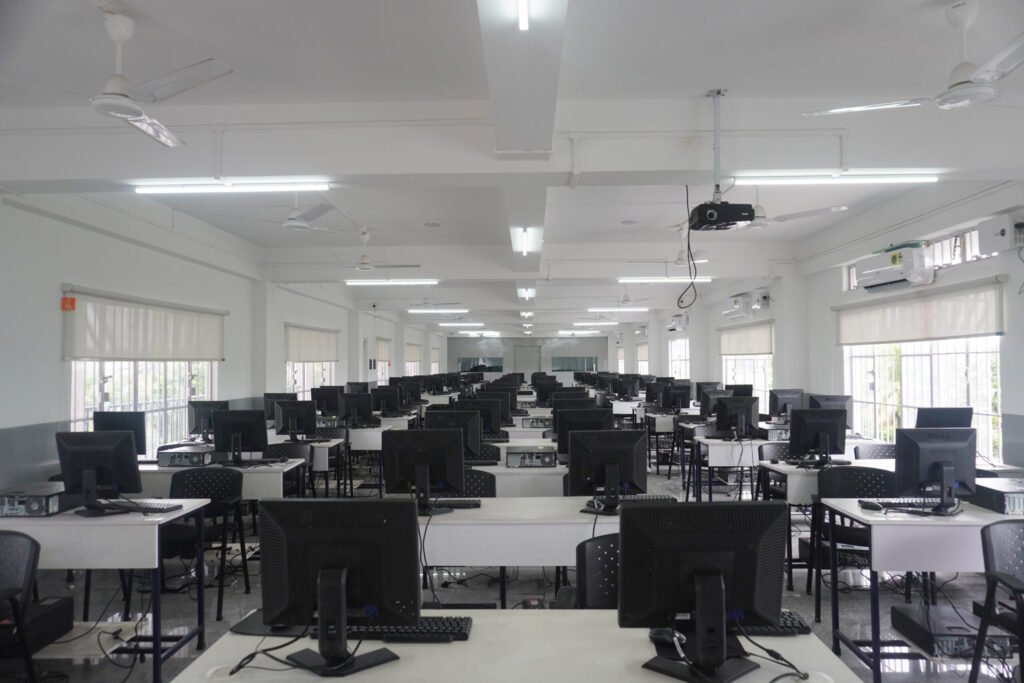 Computer Resource Center - Unity College